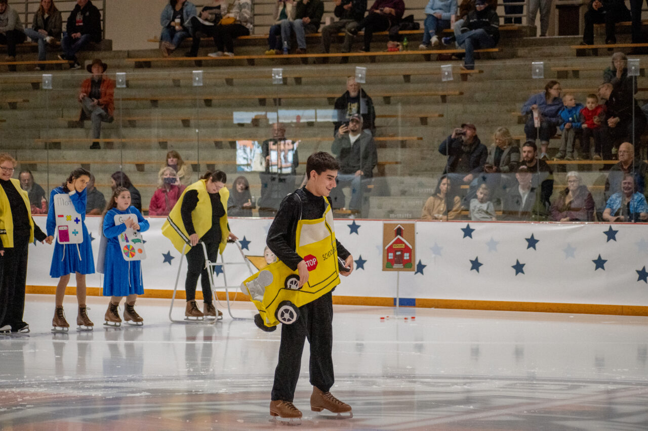 Standard Skates | Gliding Stars Adaptive Ice Skating